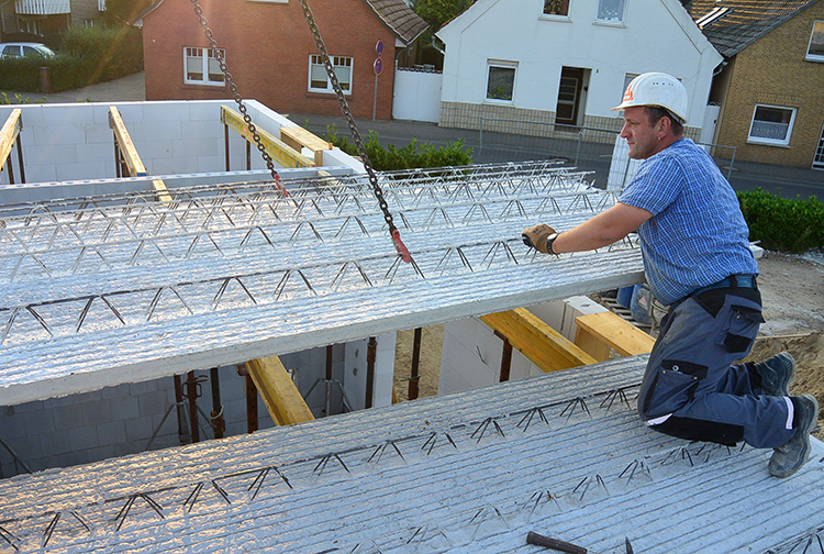 Elementdecken - BWH Betonwerk-Holdorf GmbH &. Co. KG